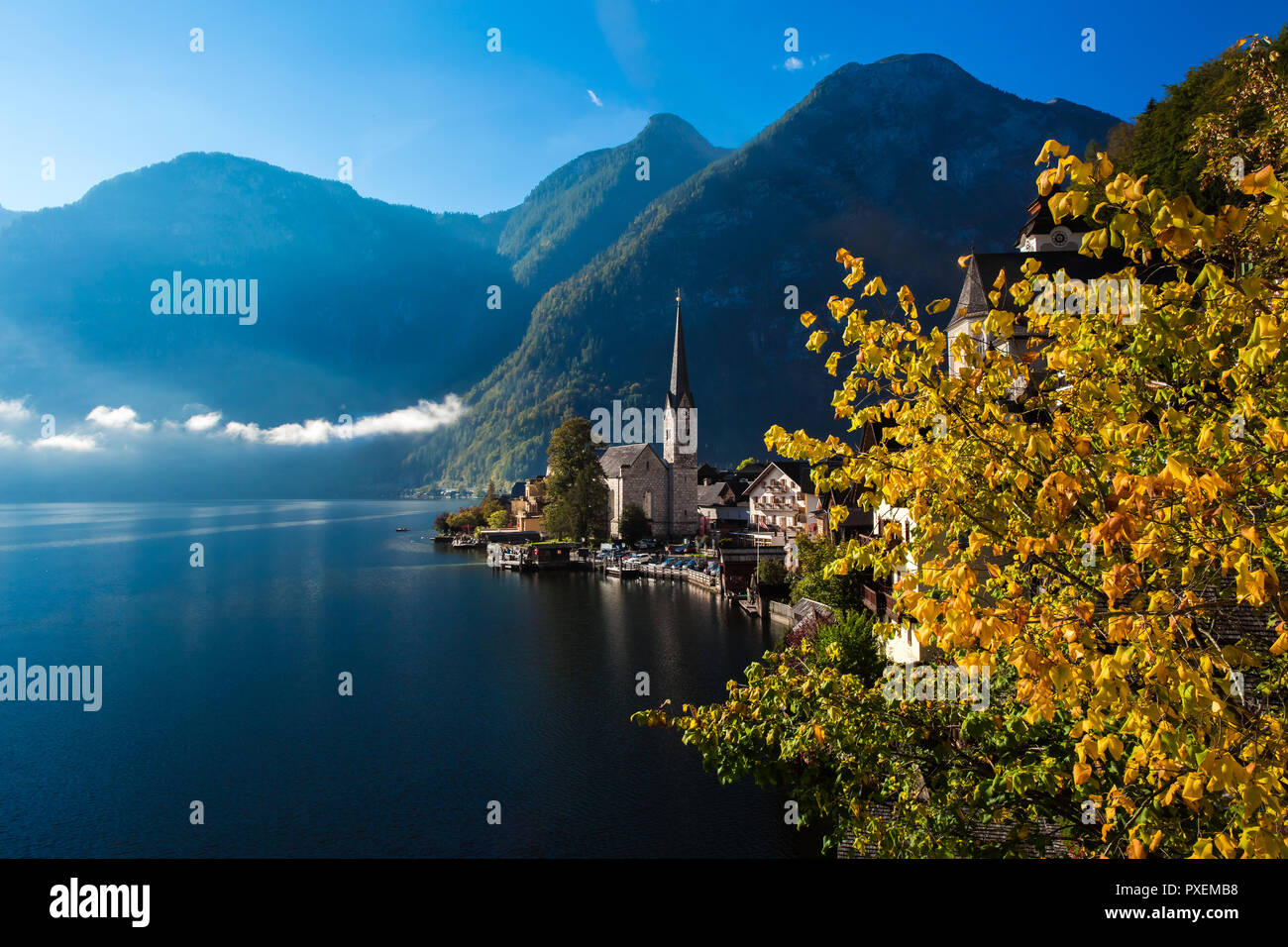 Hallstatt city view Stock Photo - Alamy