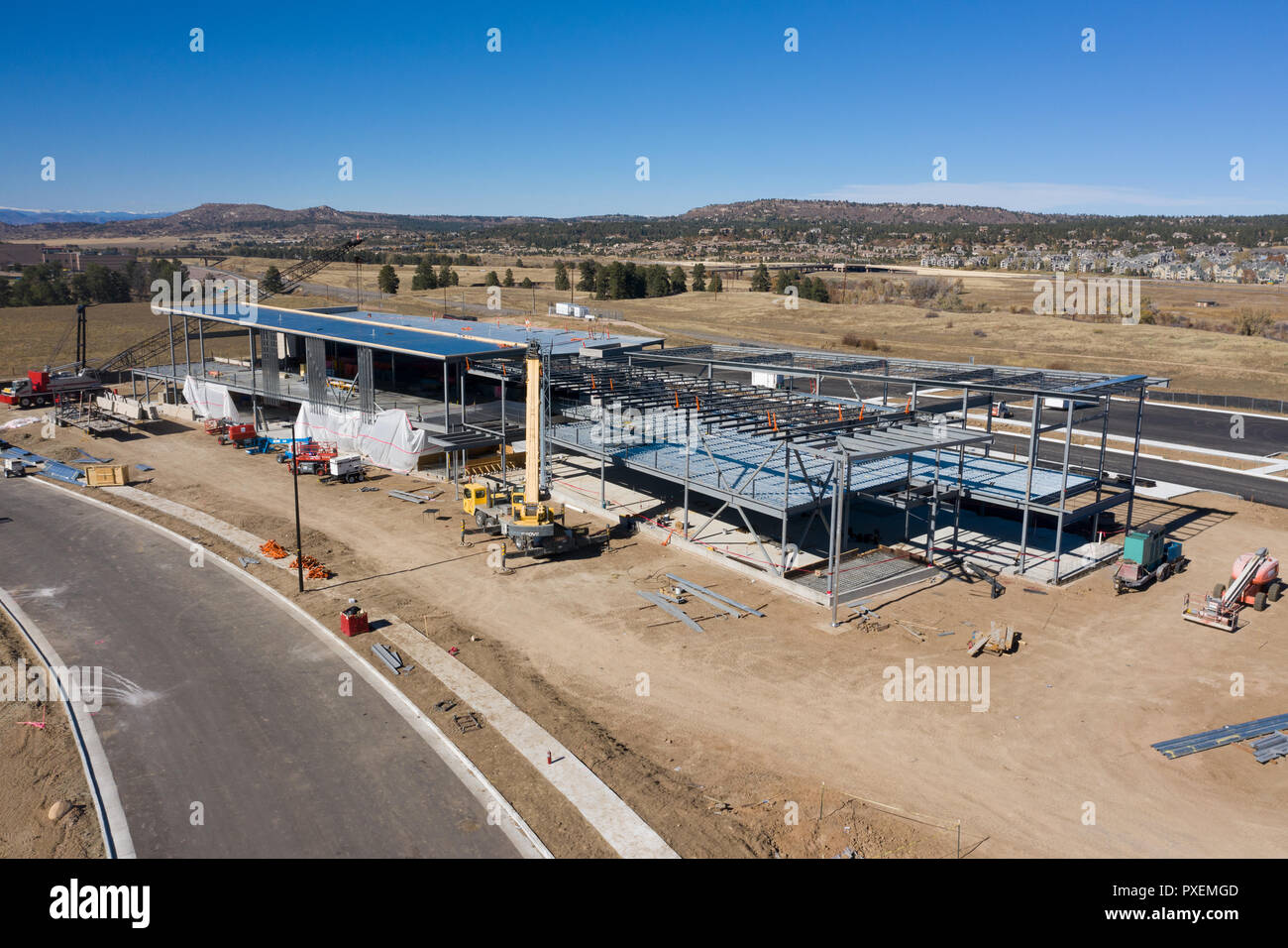 Empty steel concrete structure hi-res stock photography and images - Alamy