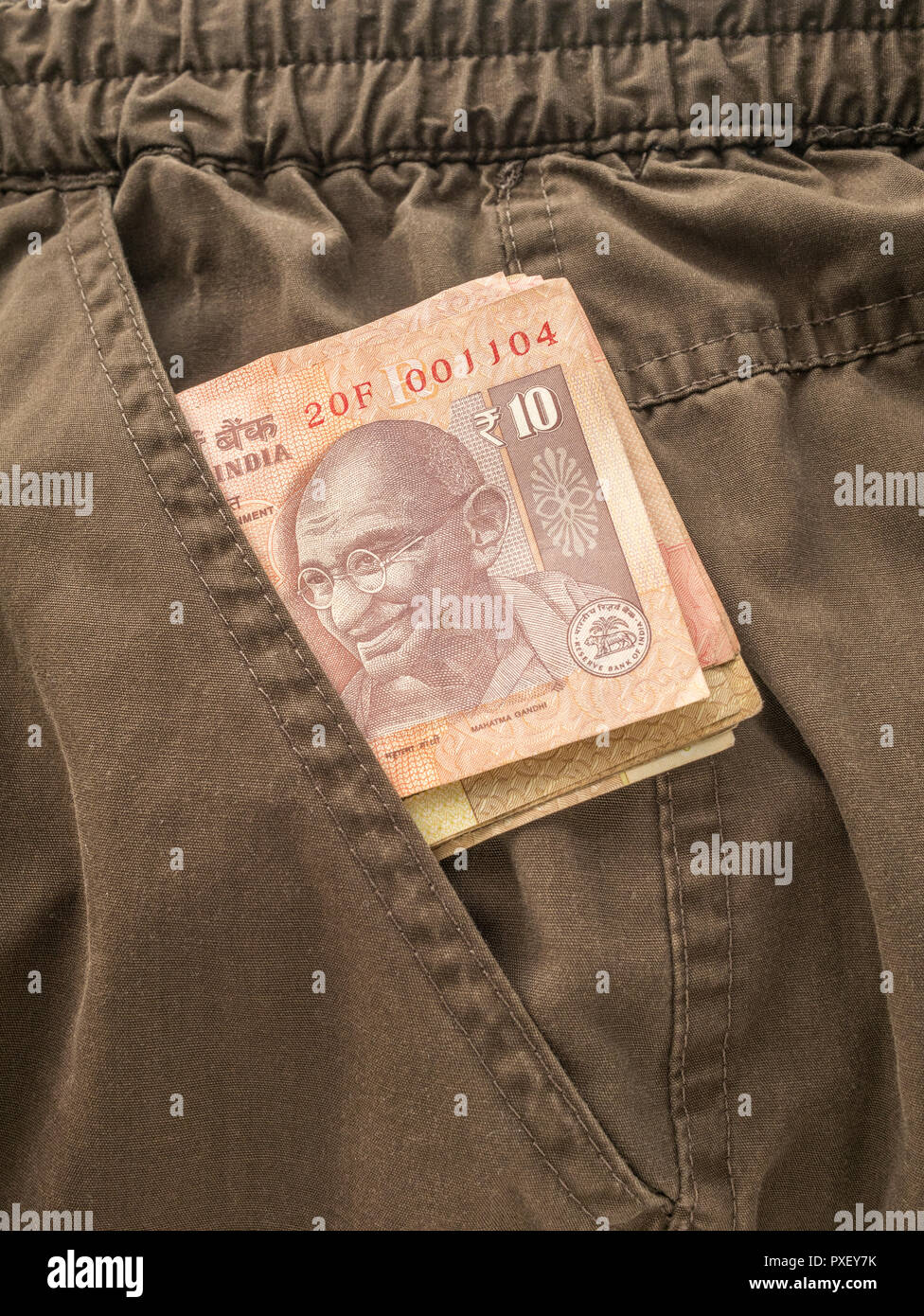 Indian 10 Rupee Note High Resolution Stock Photography and Images - Alamy