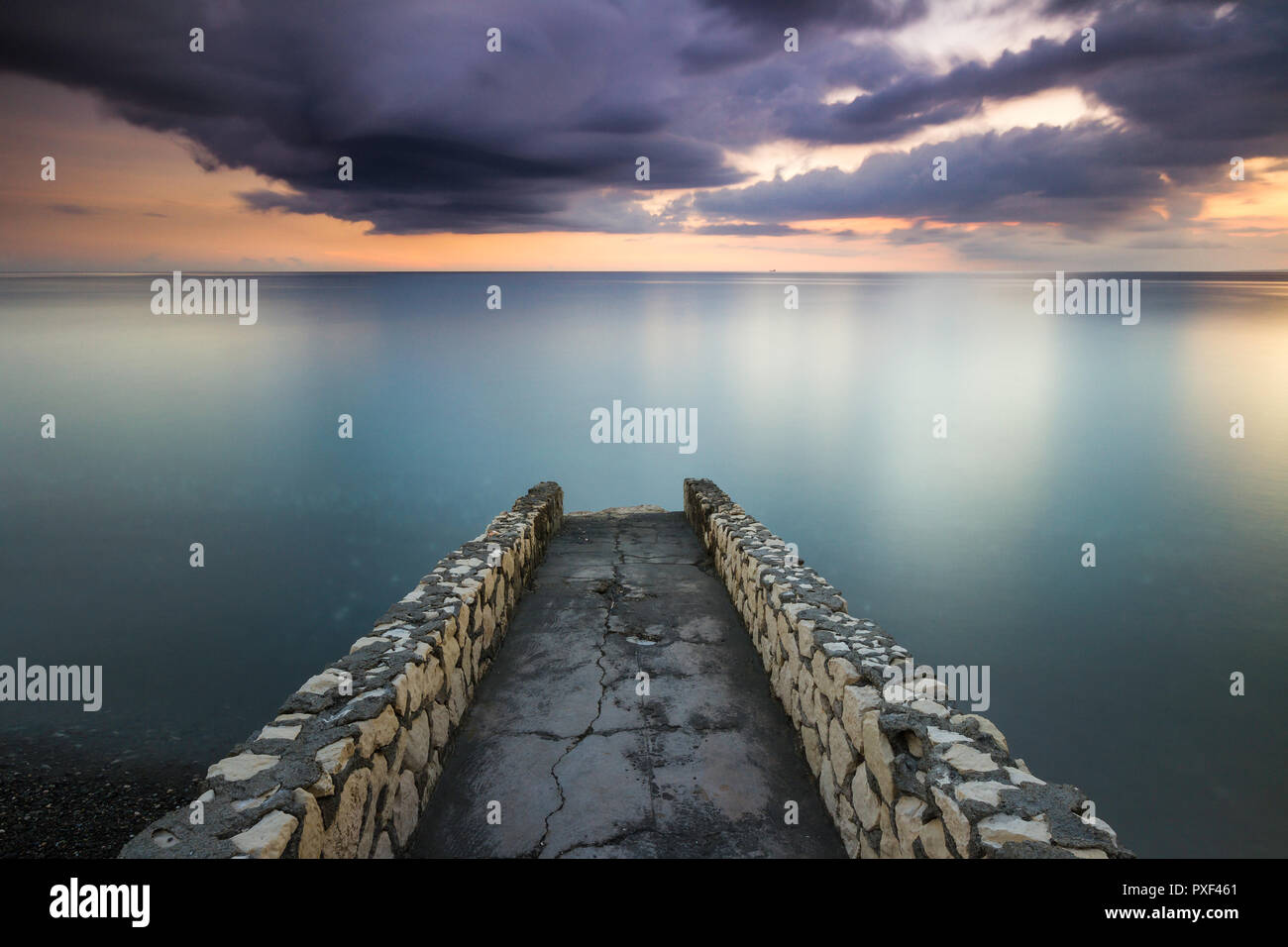 Stone jetty sea dramatic hi-res stock photography and images - Alamy