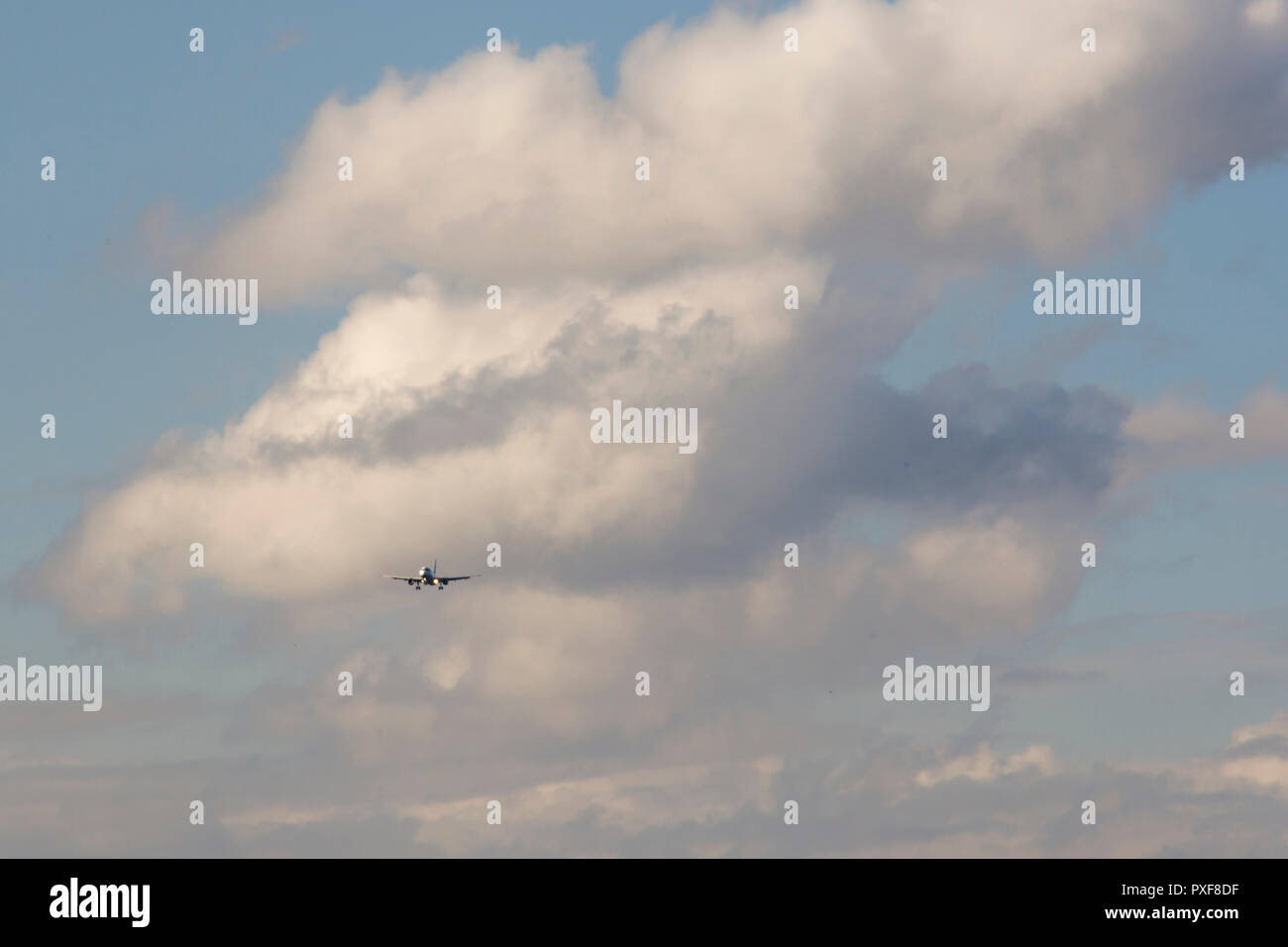 Cloud movements hi-res stock photography and images - Alamy