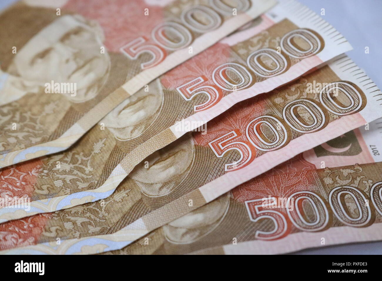 5000 rupees hi-res stock photography and images - Alamy