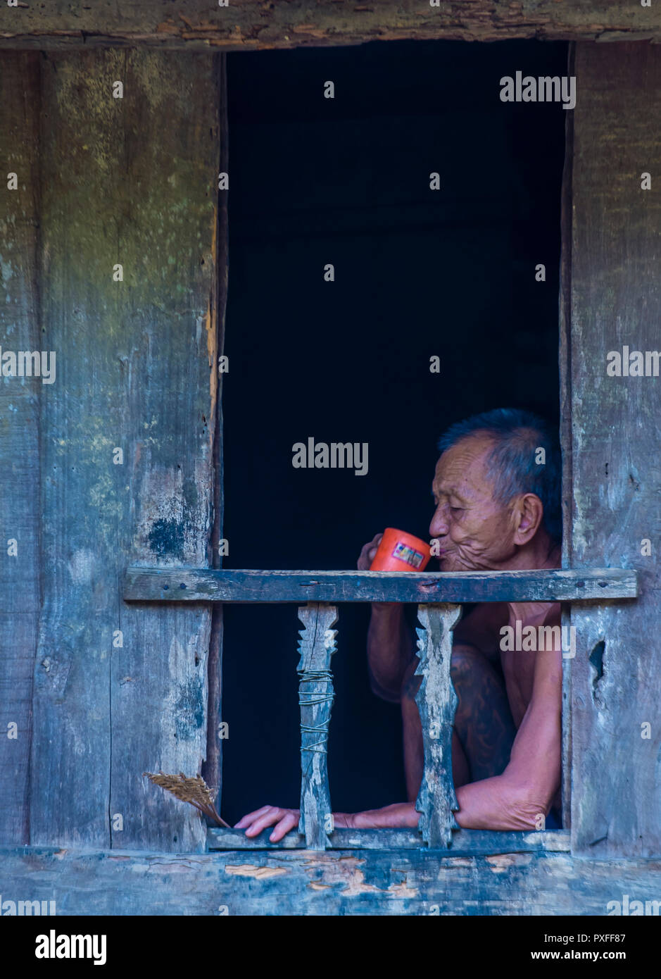 Laotian man from the village Bam Phoansa At , Laos Stock Photo - Alamy