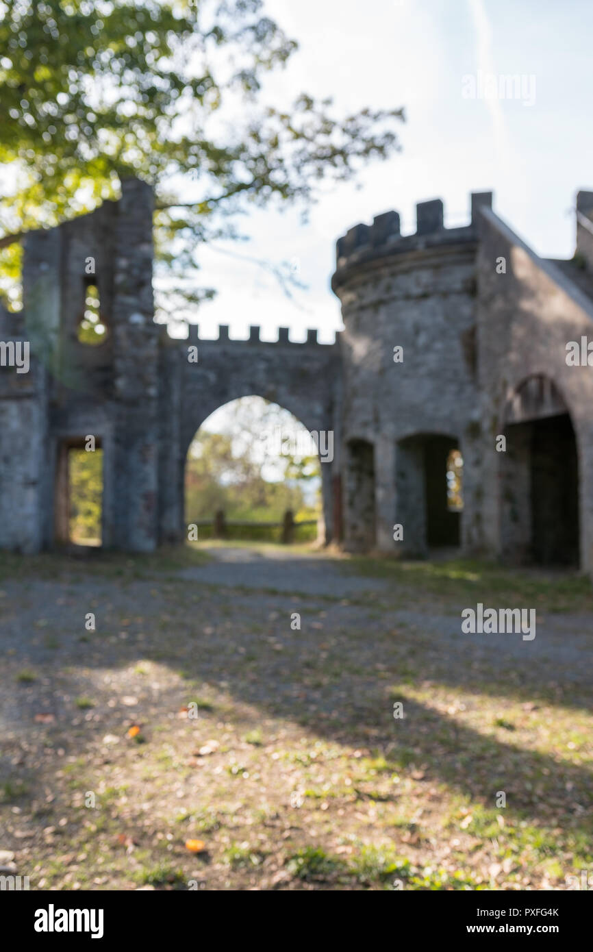 Blurred castle ruin background hi-res stock photography and images - Alamy