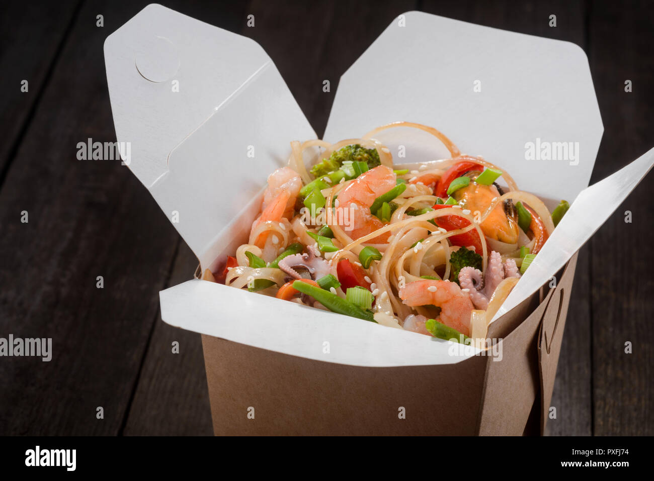Box with Asian food Stock Photo - Alamy