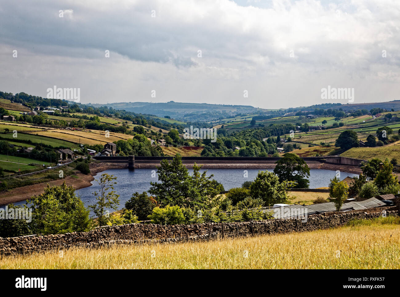 Ponden Reservoir, Haworth, Keighley, West Yorkshire Stock Photo - Alamy