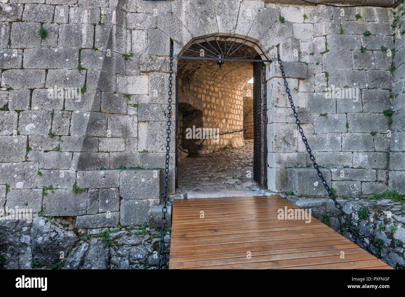 Gate to Knin fortress in Dalmatia in Croatia Stock Photo - Alamy