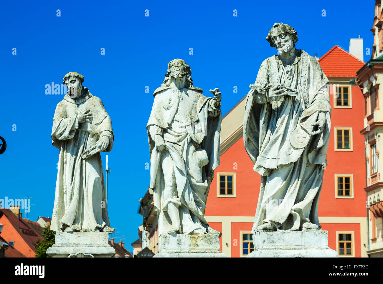 Marble figures hi-res stock photography and images - Alamy