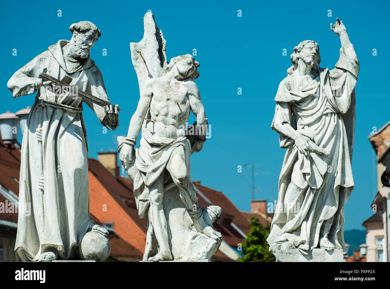 Marble figures hi-res stock photography and images - Alamy