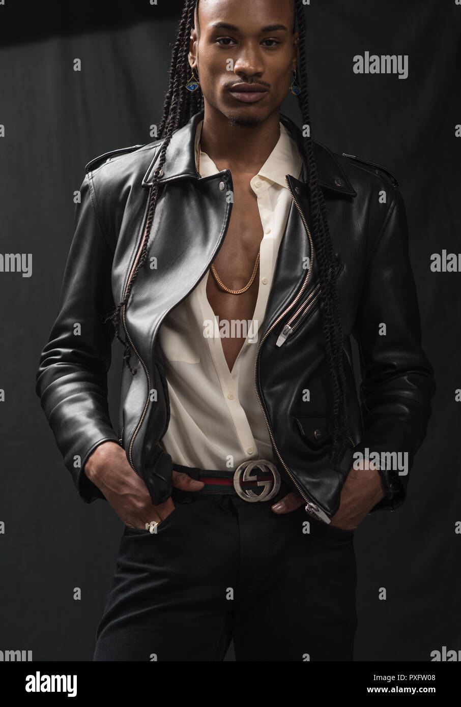 Fashion images of black model Stock Photo - Alamy