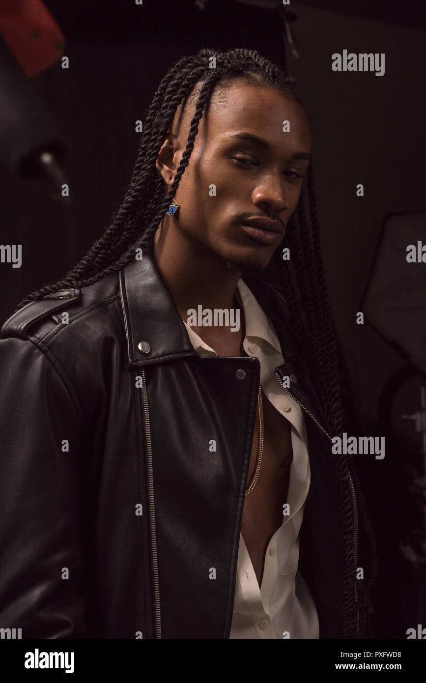 Black model hi-res stock photography and images - Alamy