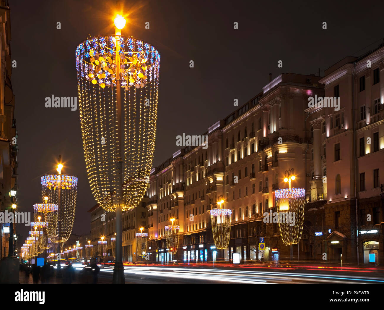 Tverskaya street scene moscow russia hi-res stock photography and ...
