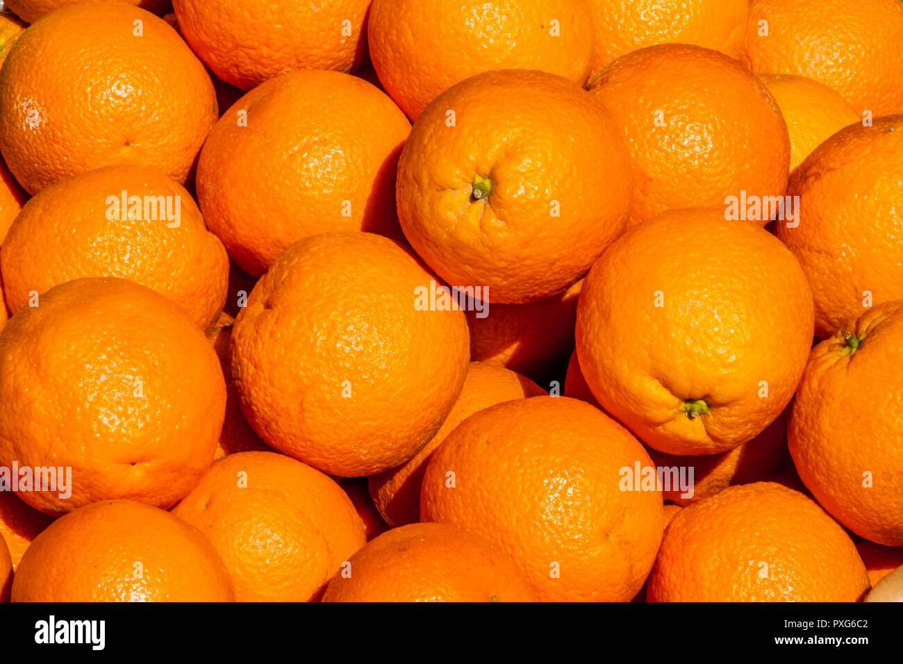 Citrus fruits for sale hi-res stock photography and images - Alamy