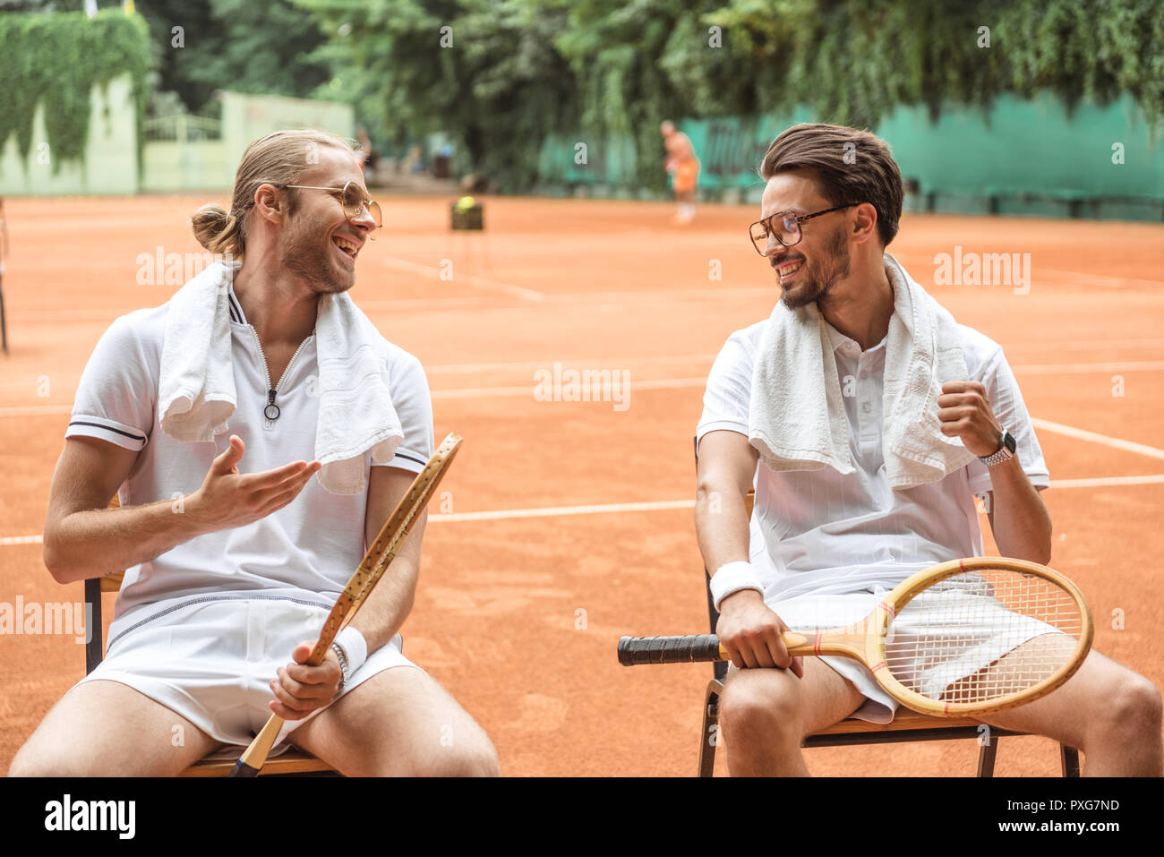 Tennis players chairs hi-res stock photography and images - Alamy
