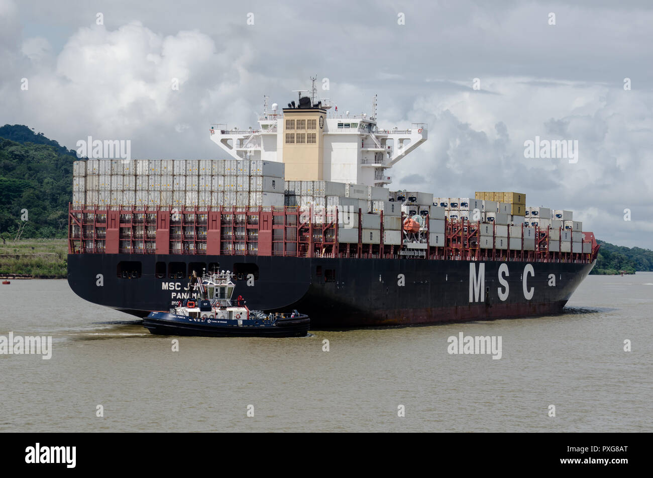 Panama canal container ship hi-res stock photography and images - Alamy