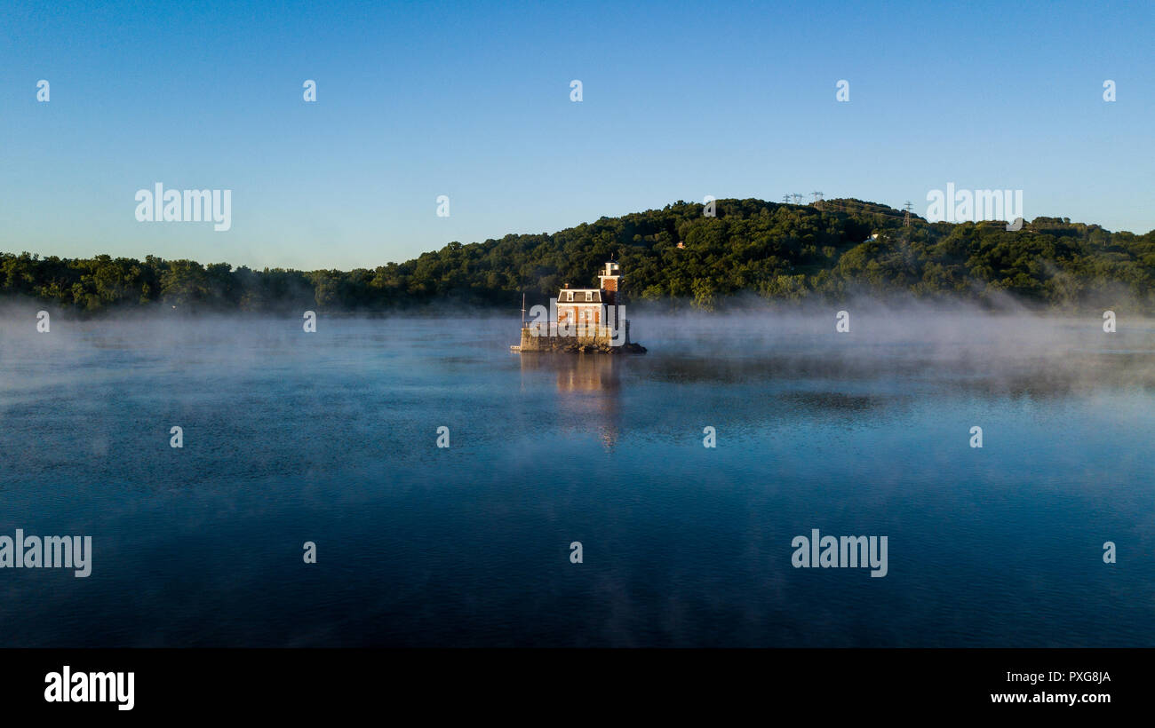 Hudson athens lighthouse hi-res stock photography and images - Alamy