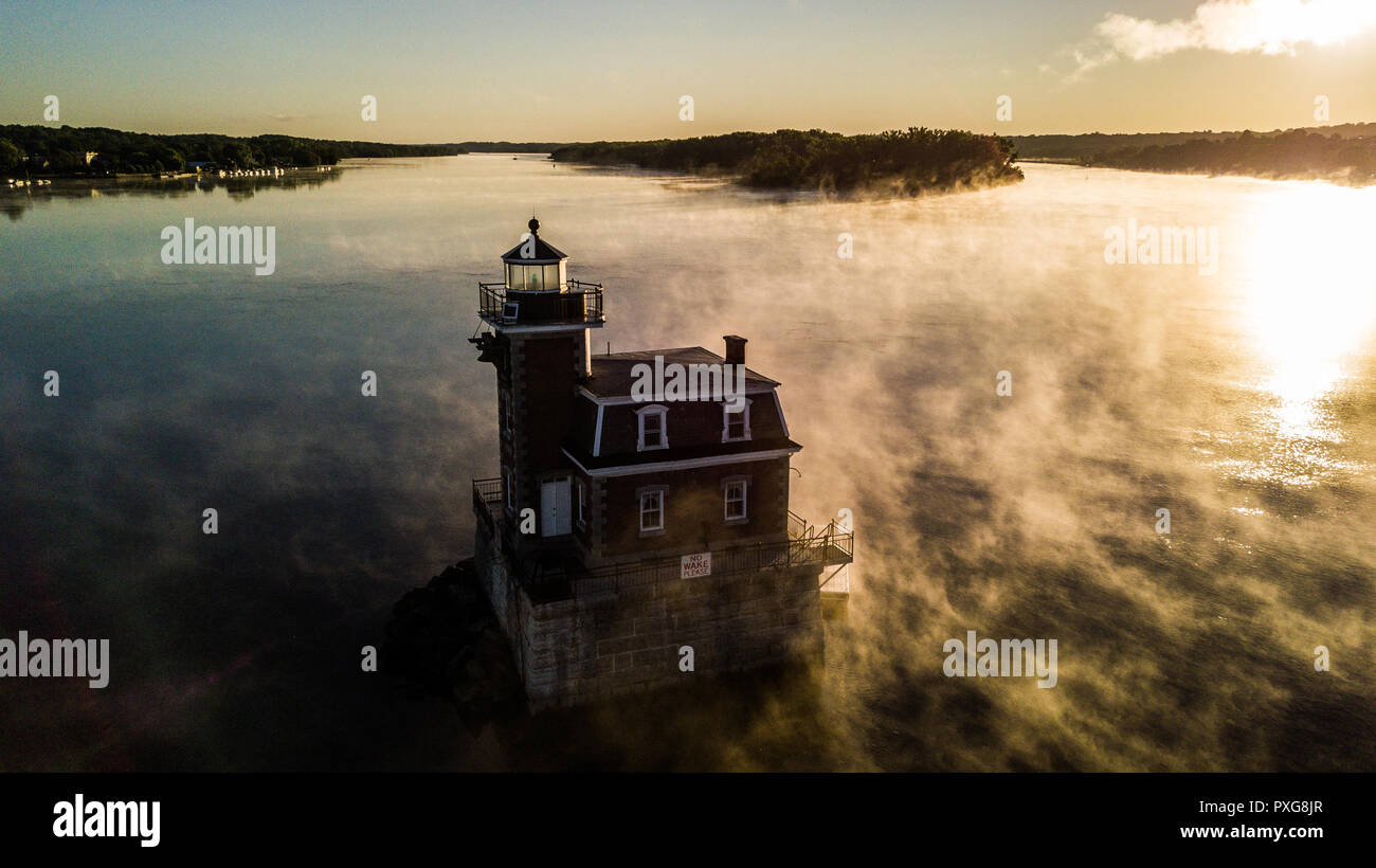 Hudson athens lighthouse hi-res stock photography and images - Alamy