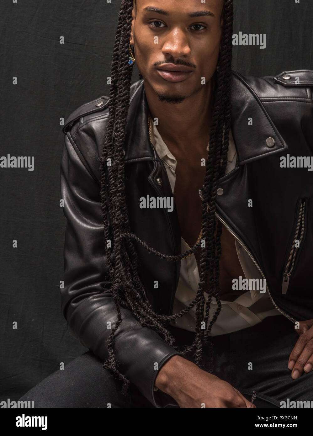 Fall fashion on black model Stock Photo - Alamy