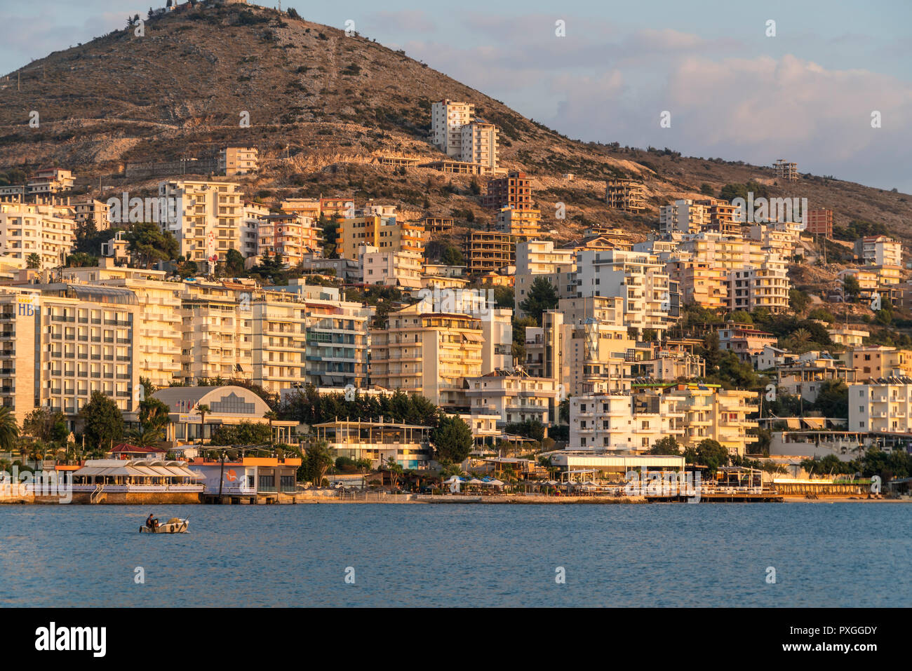 Stadtansicht Saranda, Albanien, Europa | city view Sarande, Albania ...