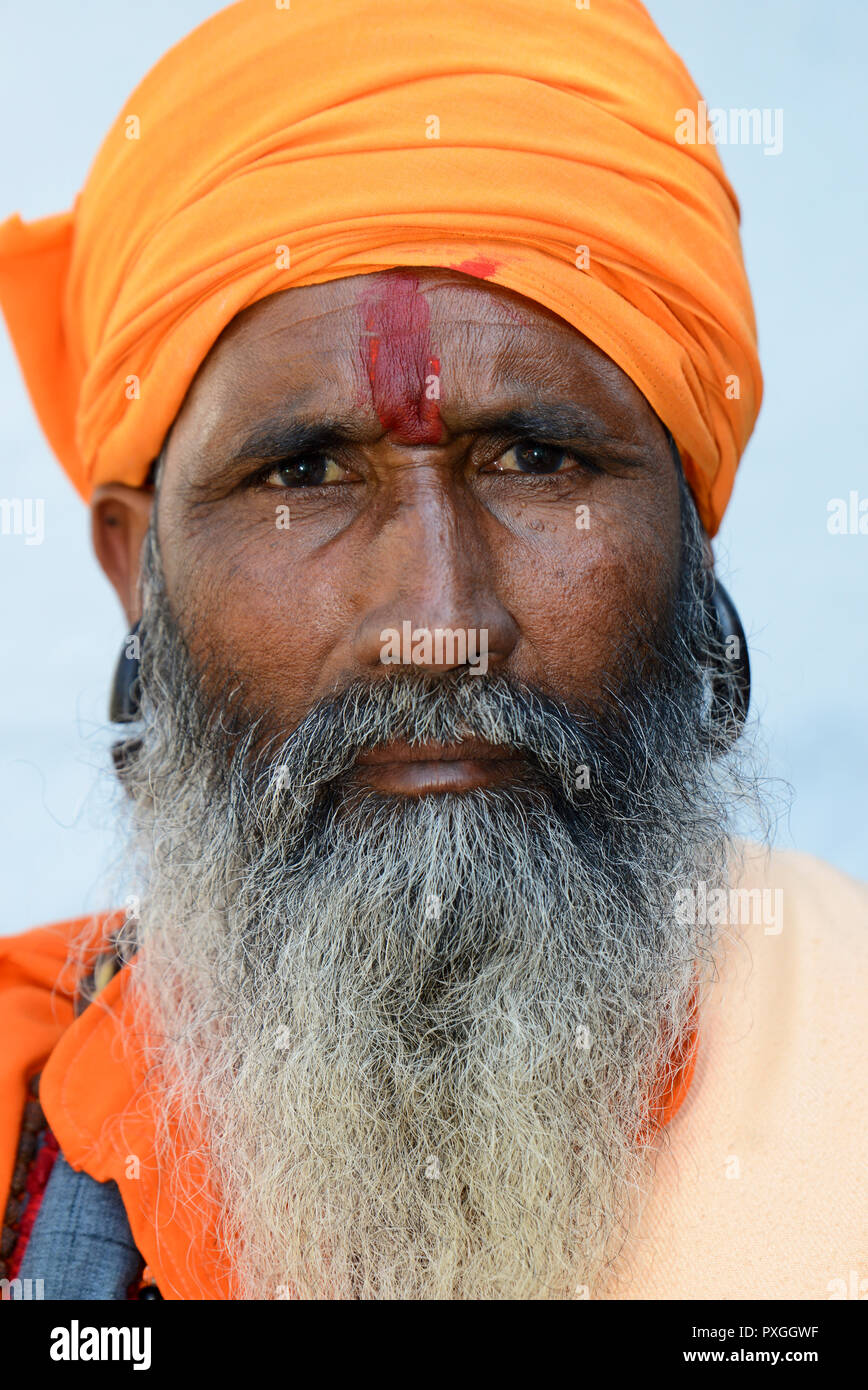 Sadhu indigenous hi-res stock photography and images - Alamy