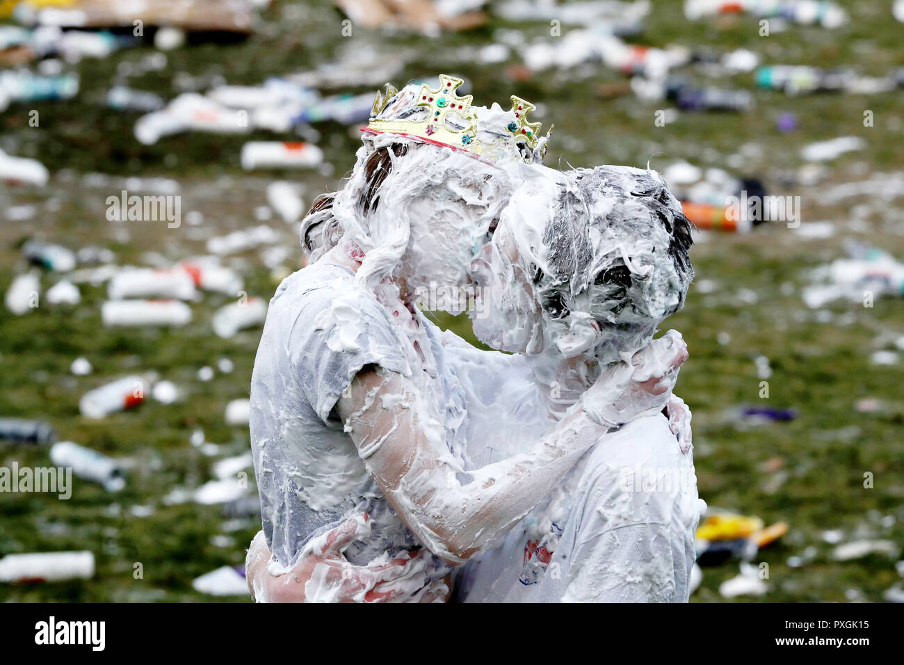 Students take part in the traditional Raisin Monday foam fight on St ...