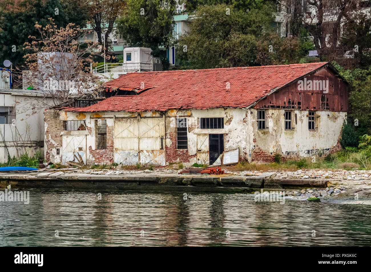 Broken roof abandoned building hi-res stock photography and images - Alamy