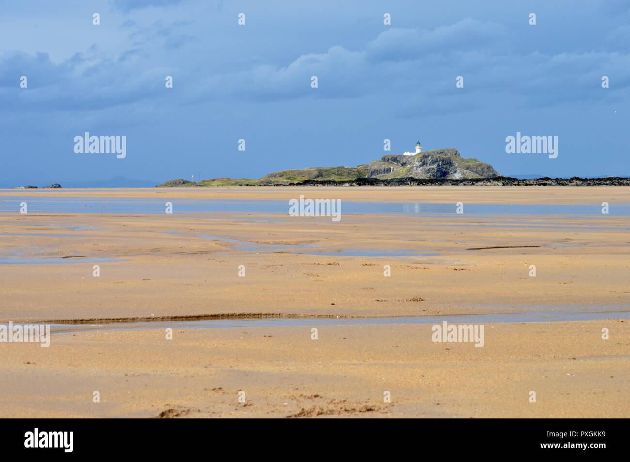 Fidra lighthouse hi-res stock photography and images - Alamy