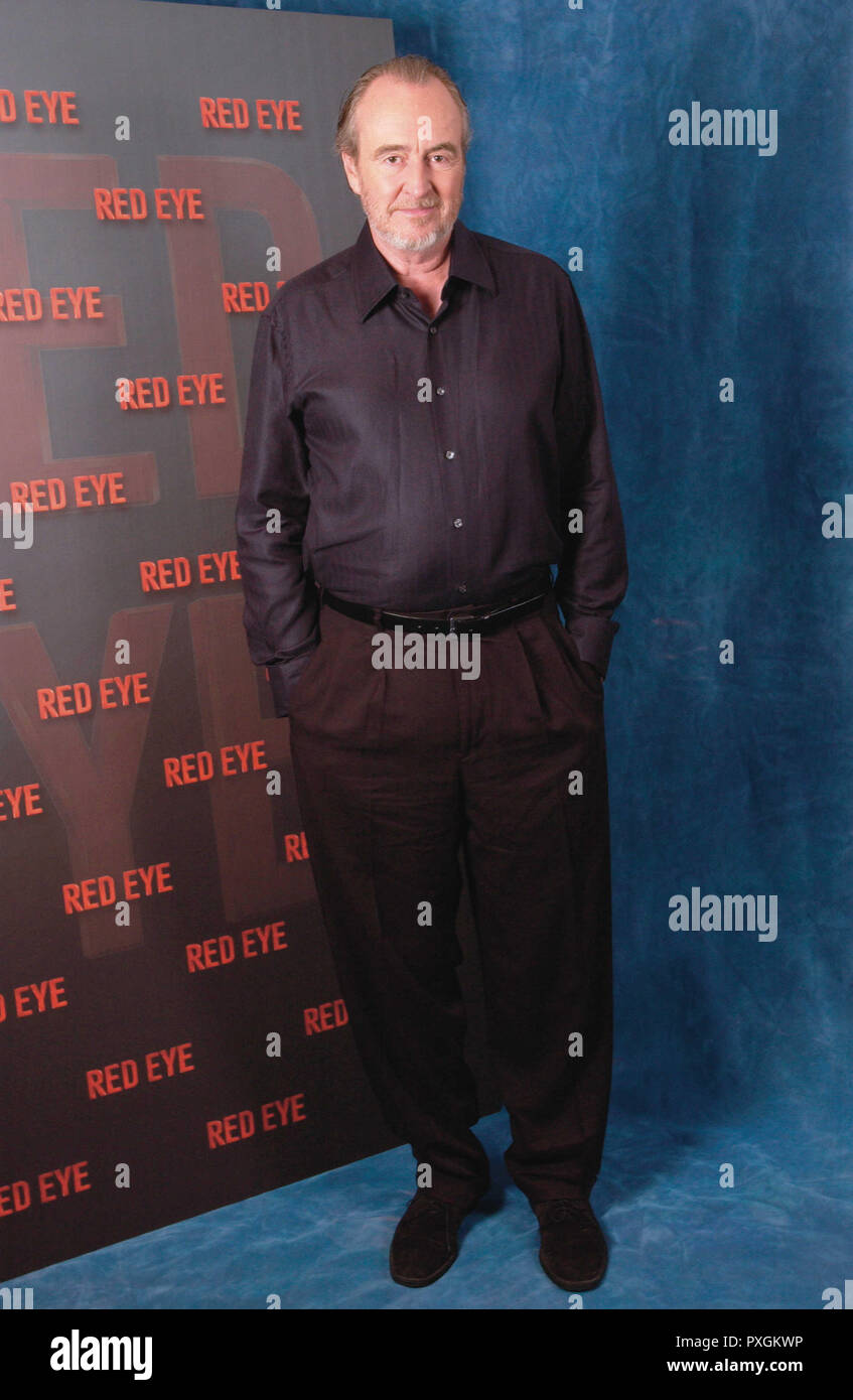 Red Eye, 2005 Regie: Wes Craven, Director WES CRAVEN Stock Photo - Alamy