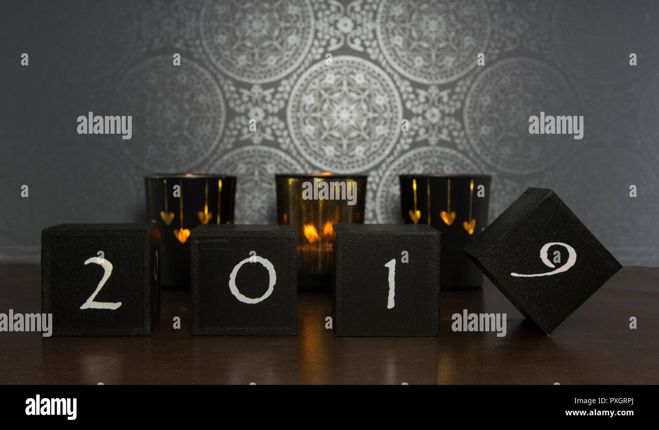 2018 2019 calendar hi-res stock photography and images - Alamy