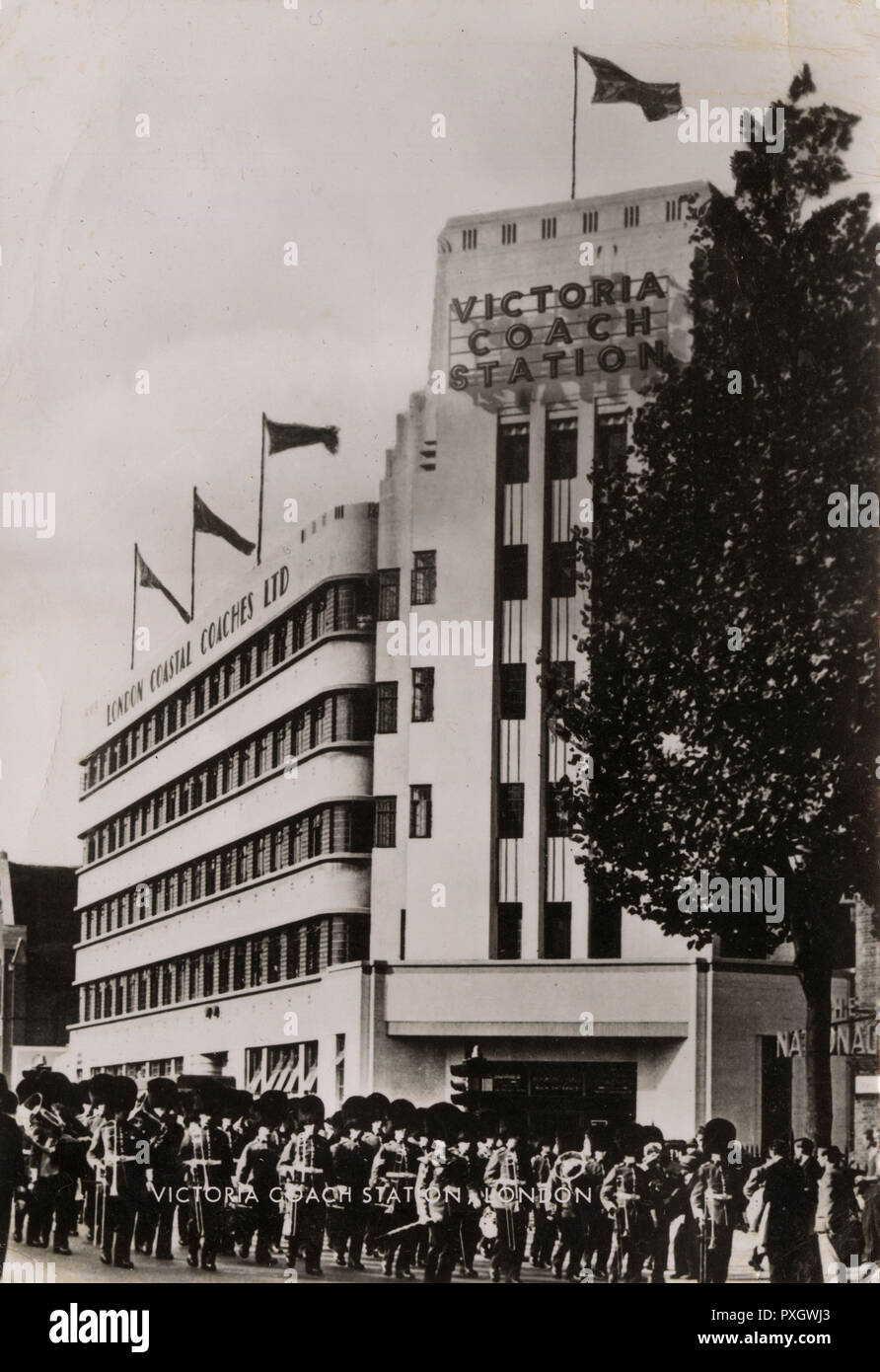 Victoria Coach Station, London Stock Photo - Alamy
