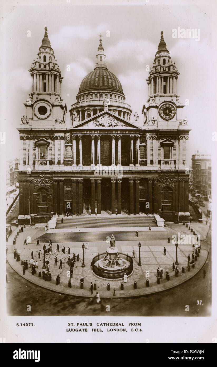 St Pauls Cathedral London 1675 High Resolution Stock Photography and ...