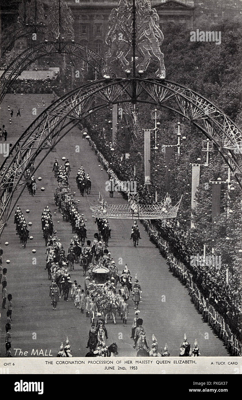 Queen elizabeth ii palace hi-res stock photography and images - Alamy