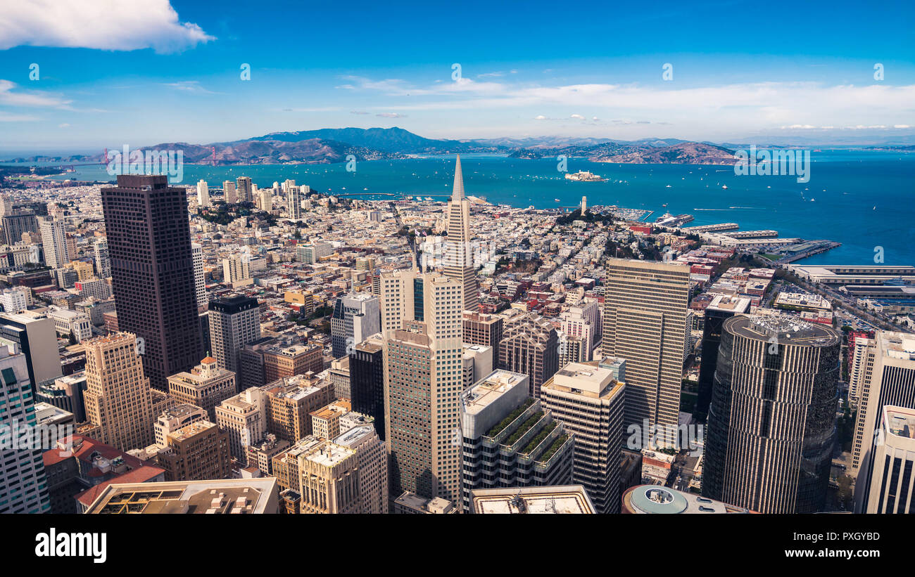 Salesforce tower san francisco hi-res stock photography and images - Alamy