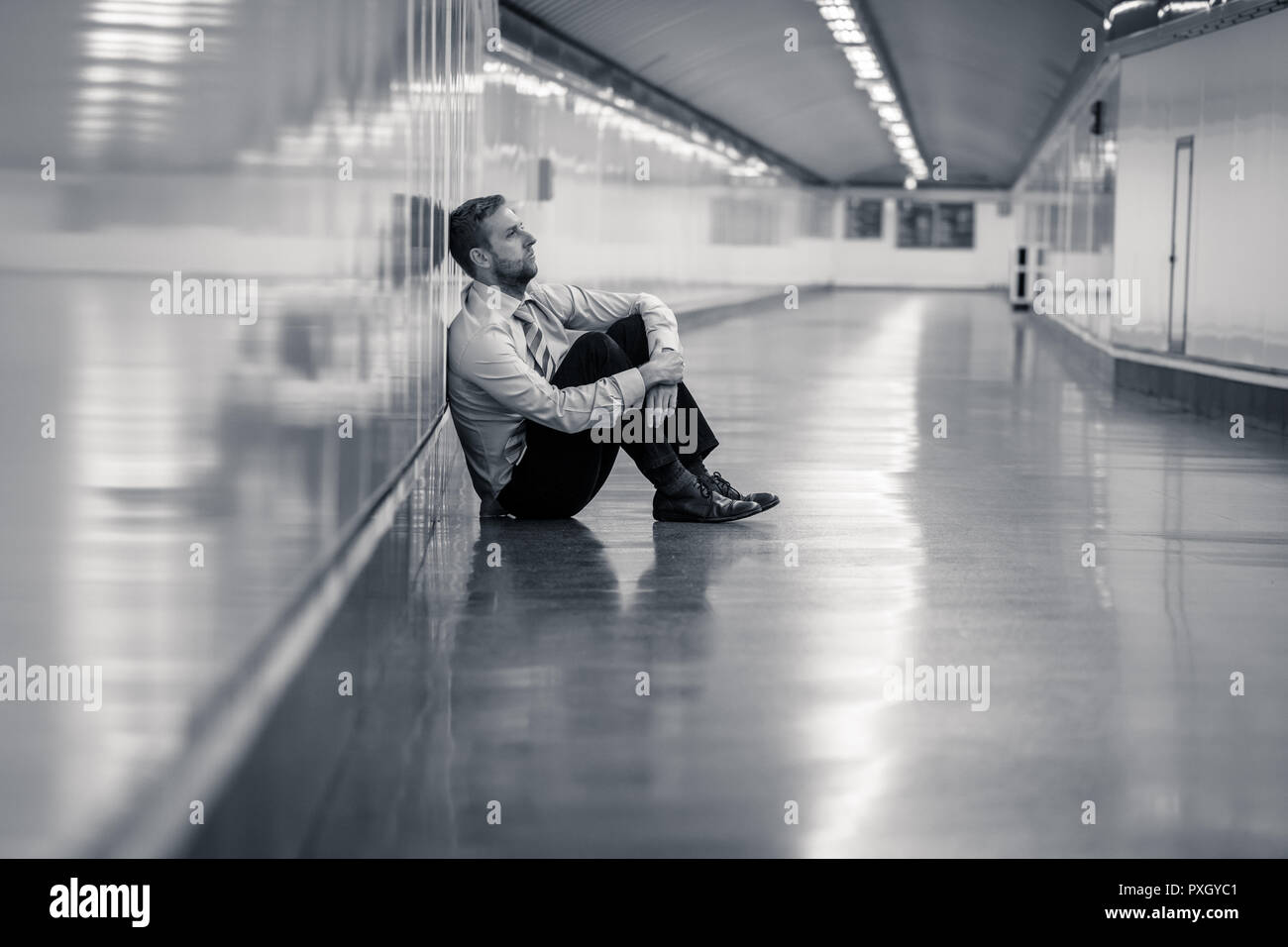 Businessman crying hi-res stock photography and images - Alamy
