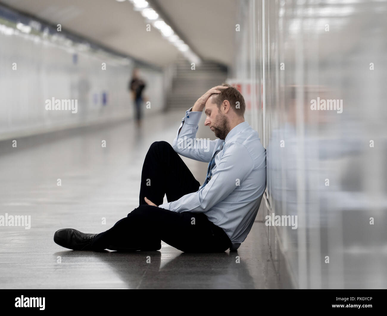 Businessman crying hi-res stock photography and images - Alamy