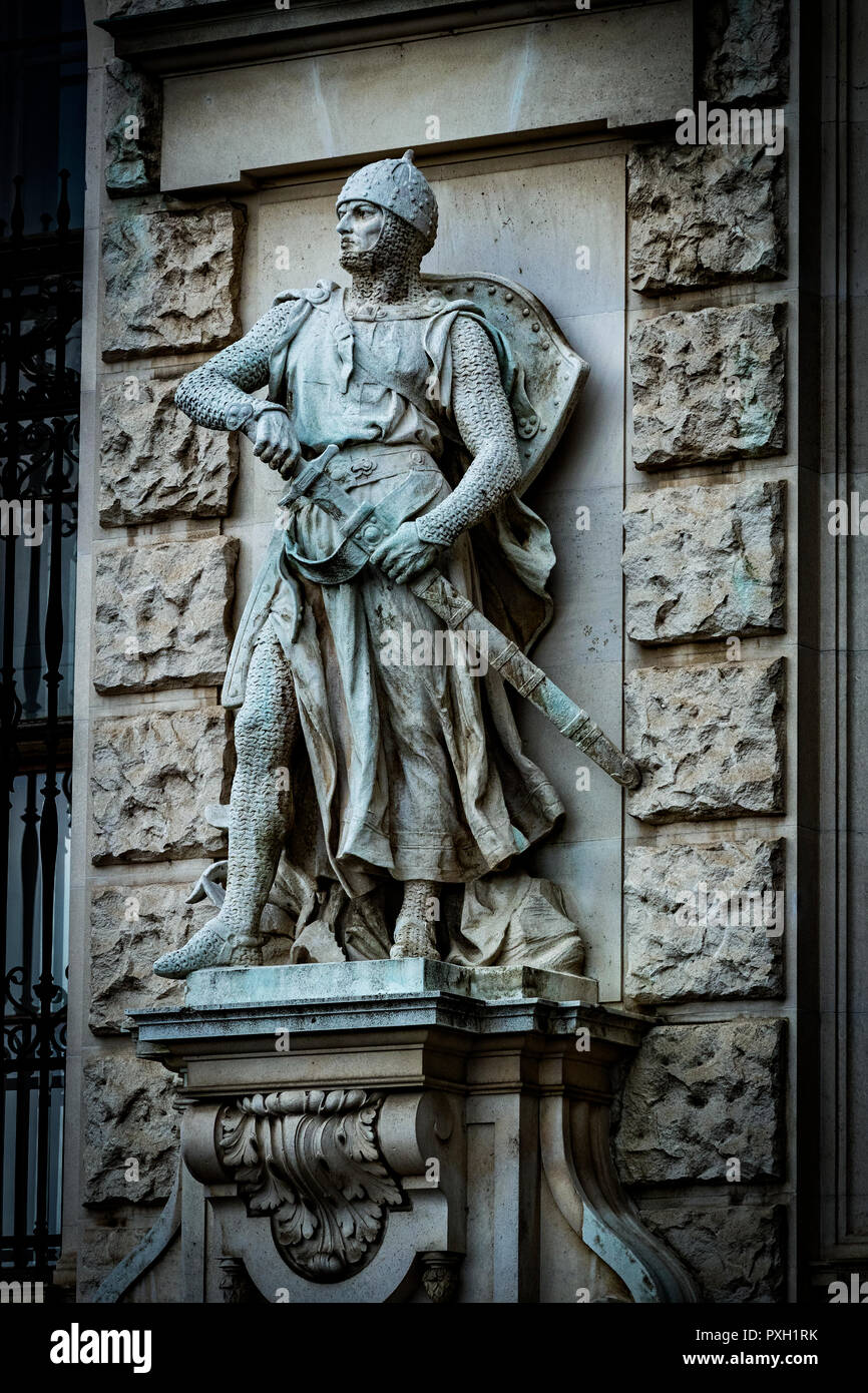 Statues adorning the facade of the Austrian National Library Stock ...