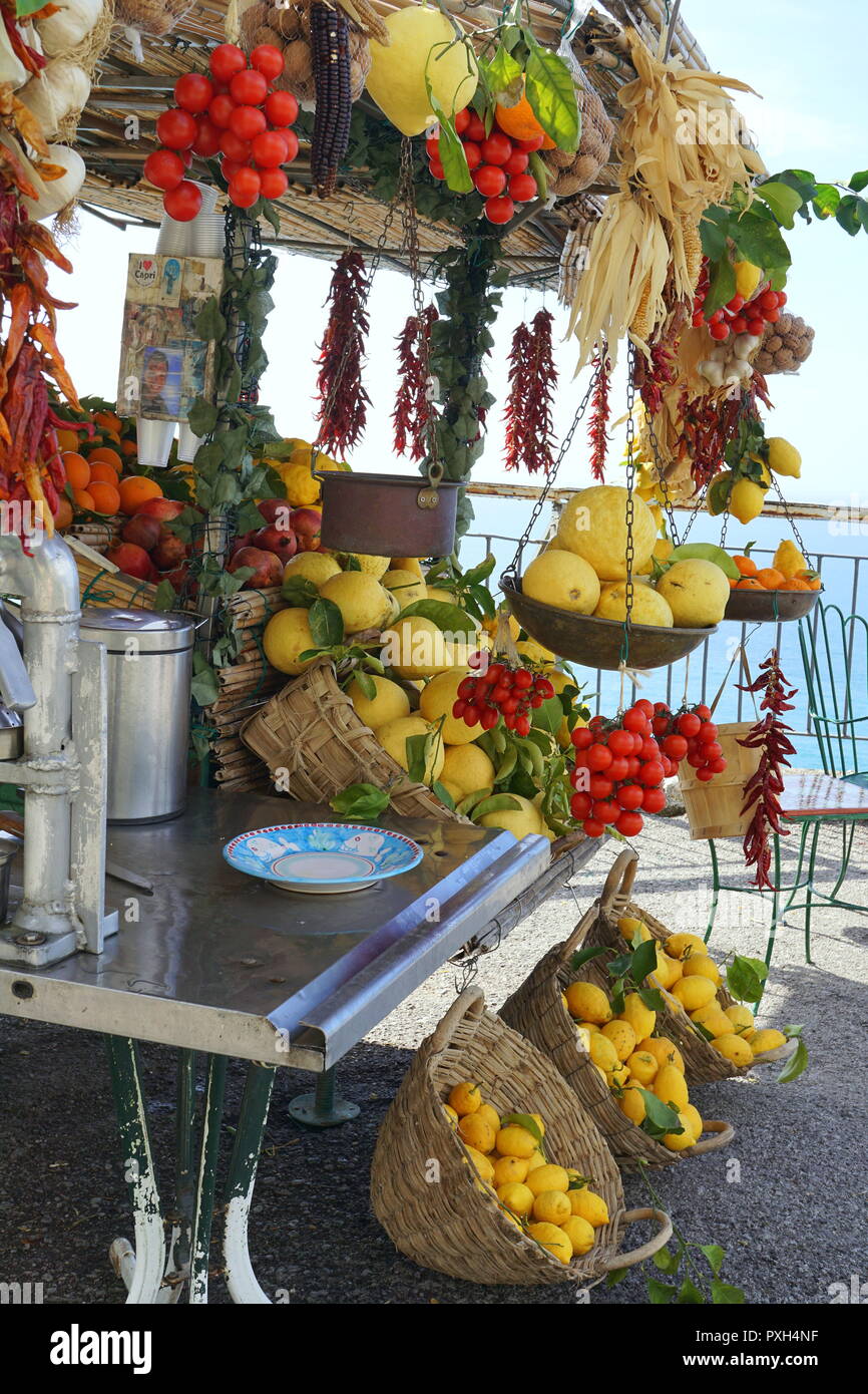 Little italy farmers market hi-res stock photography and images - Alamy