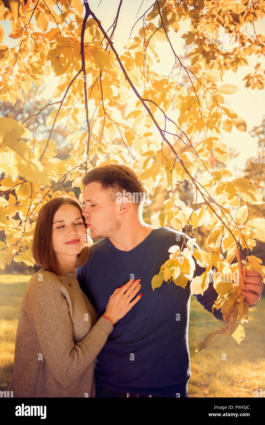 romantic couple in the rays of the sun Stock Photo - Alamy