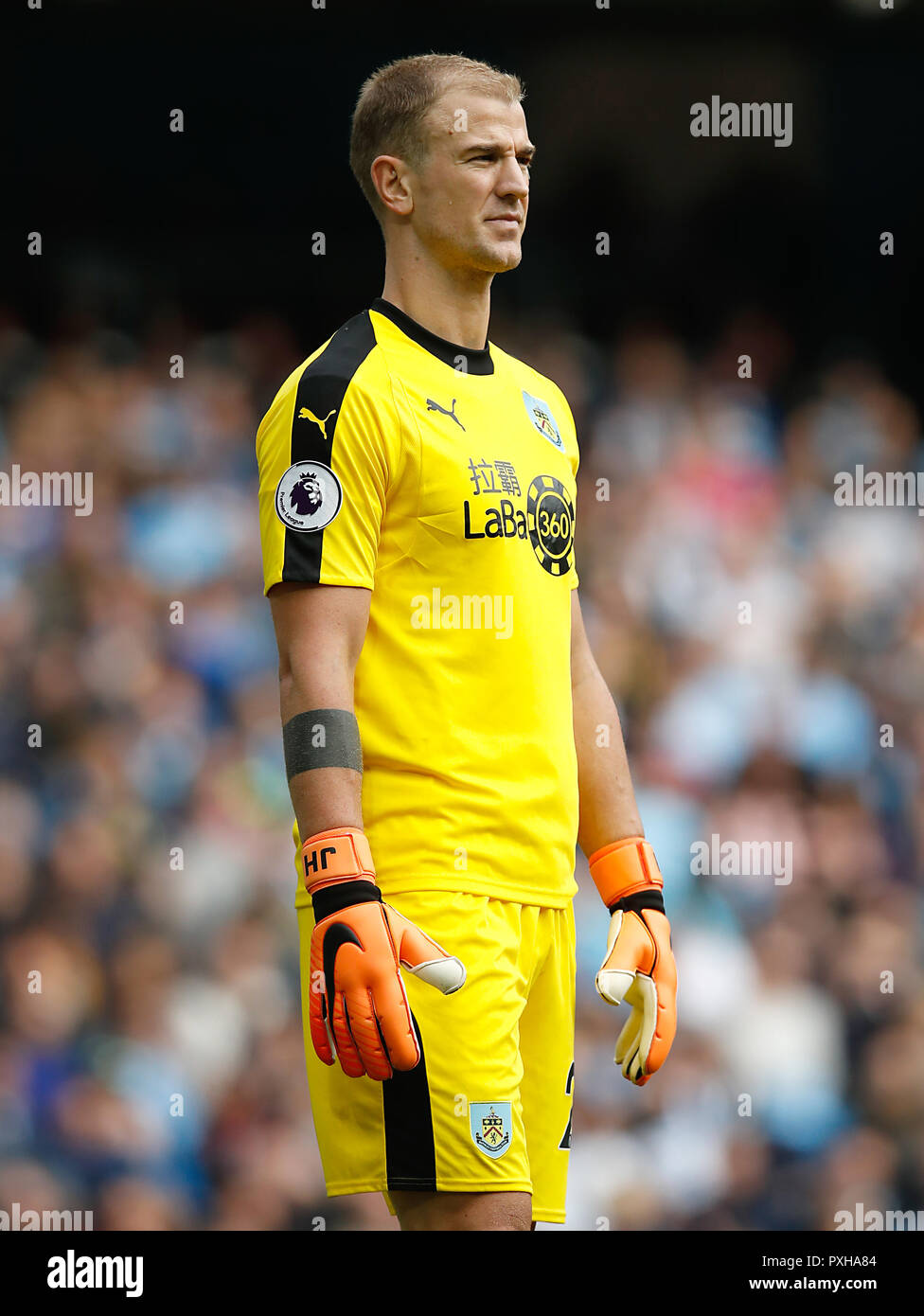 Burnley goalkeeper Joe Hart Stock Photo - Alamy
