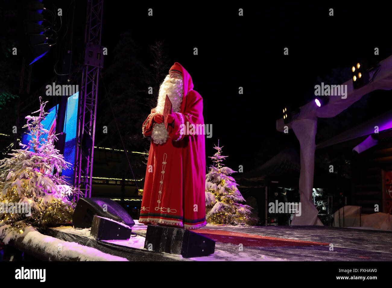 Santa Claus officially opens the Christmas season during a ceremony in ...