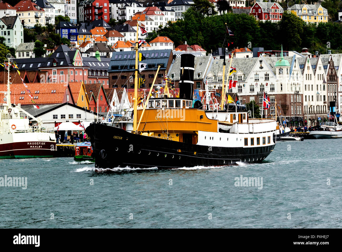 Veteran passenger steam ship Oster, built 1908. Departing from the port ...