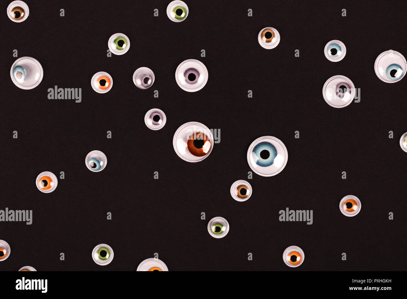 Face with many eyes hi-res stock photography and images - Alamy