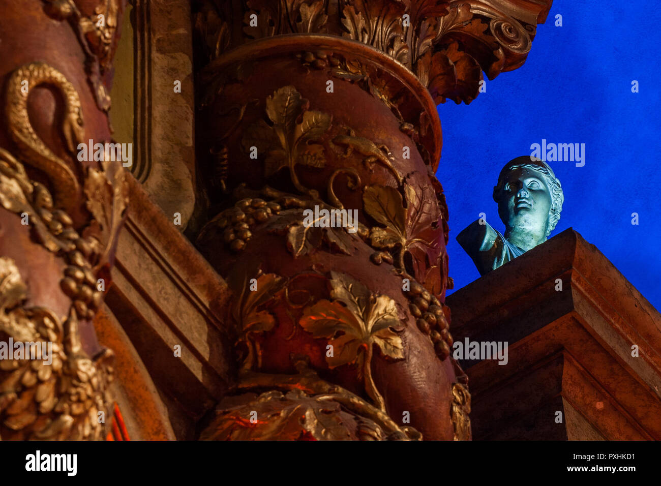 1920s movie theater interior hi-res stock photography and images - Alamy