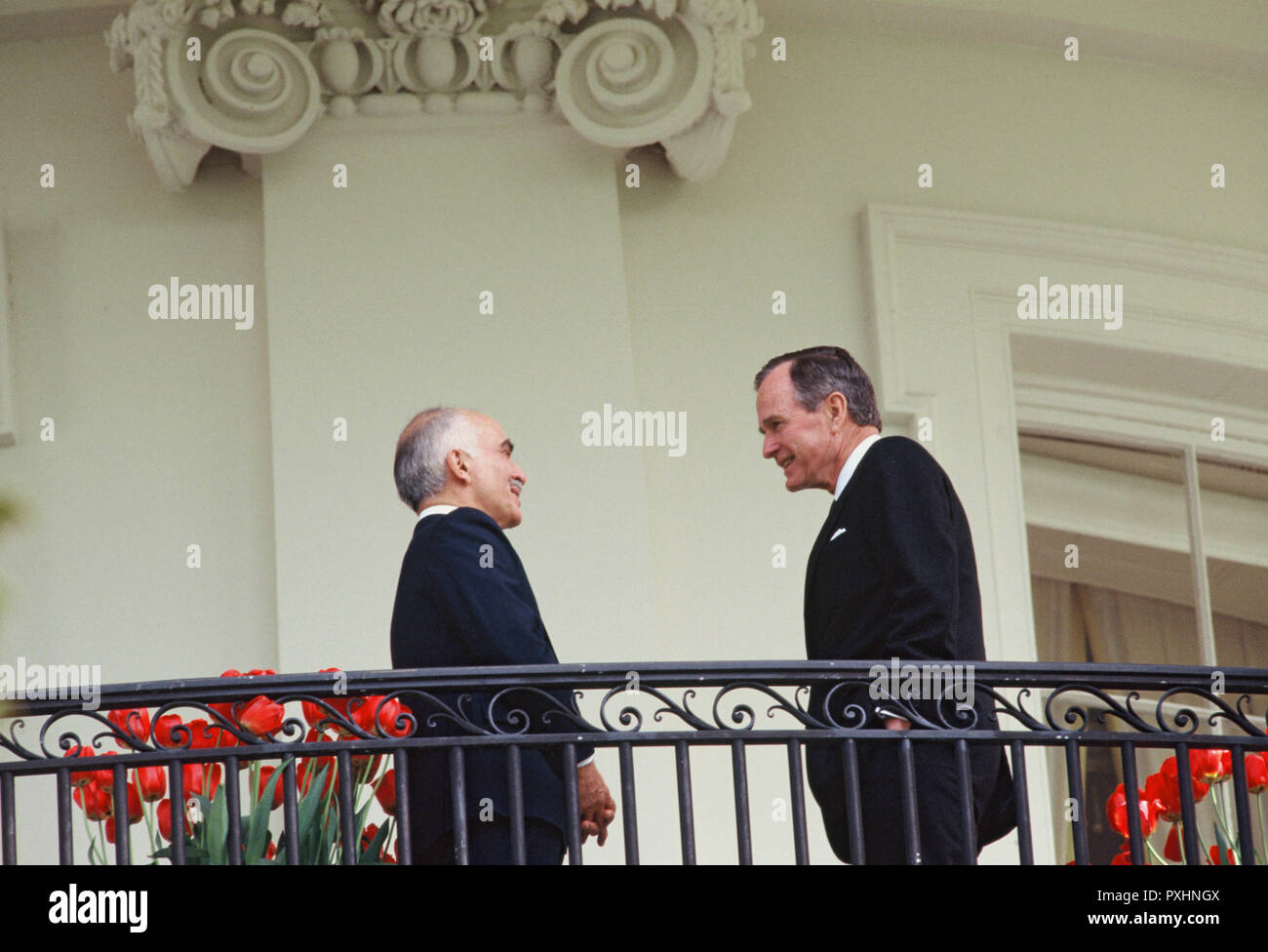 Washington, DC 1989/04/01 President H.W. Bush (Bush 41), and King ...