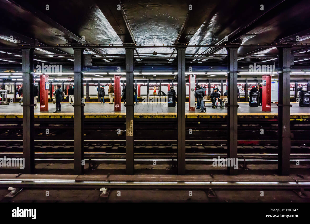 34th Street Penn Station High Resolution Stock Photography and Images ...