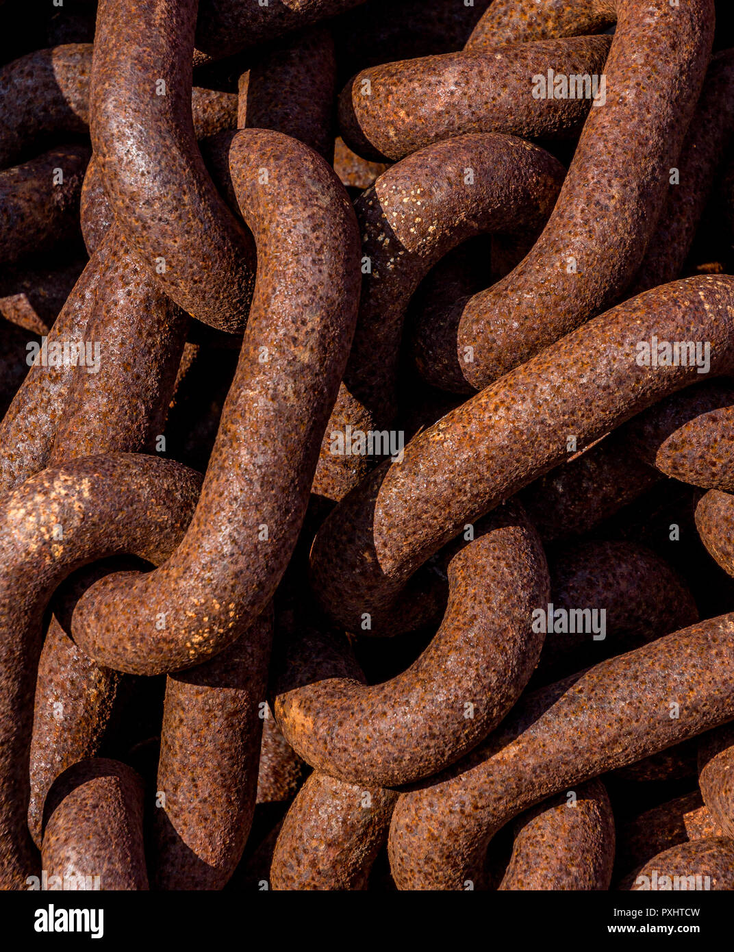 Rusty Chains High Resolution Stock Photography and Images - Alamy
