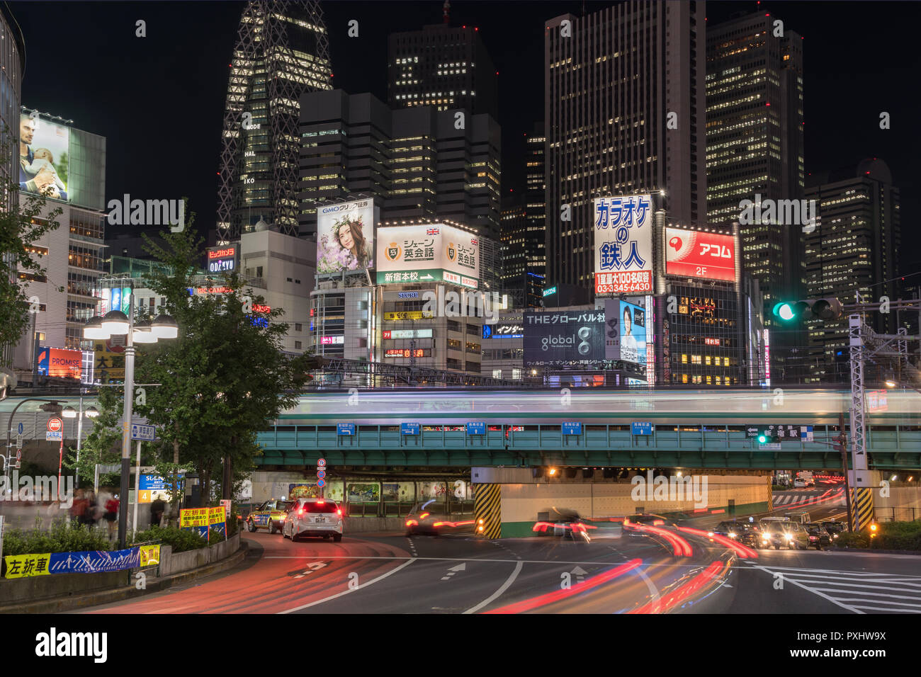 Approaching train night hi-res stock photography and images - Alamy