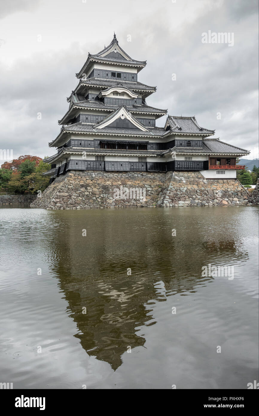 Matsumoto Castle with reflection, Nagano, Japan Stock Photo - Alamy