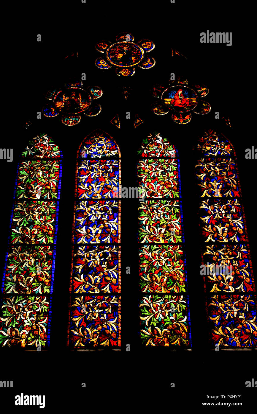 Templar glass hi-res stock photography and images - Alamy