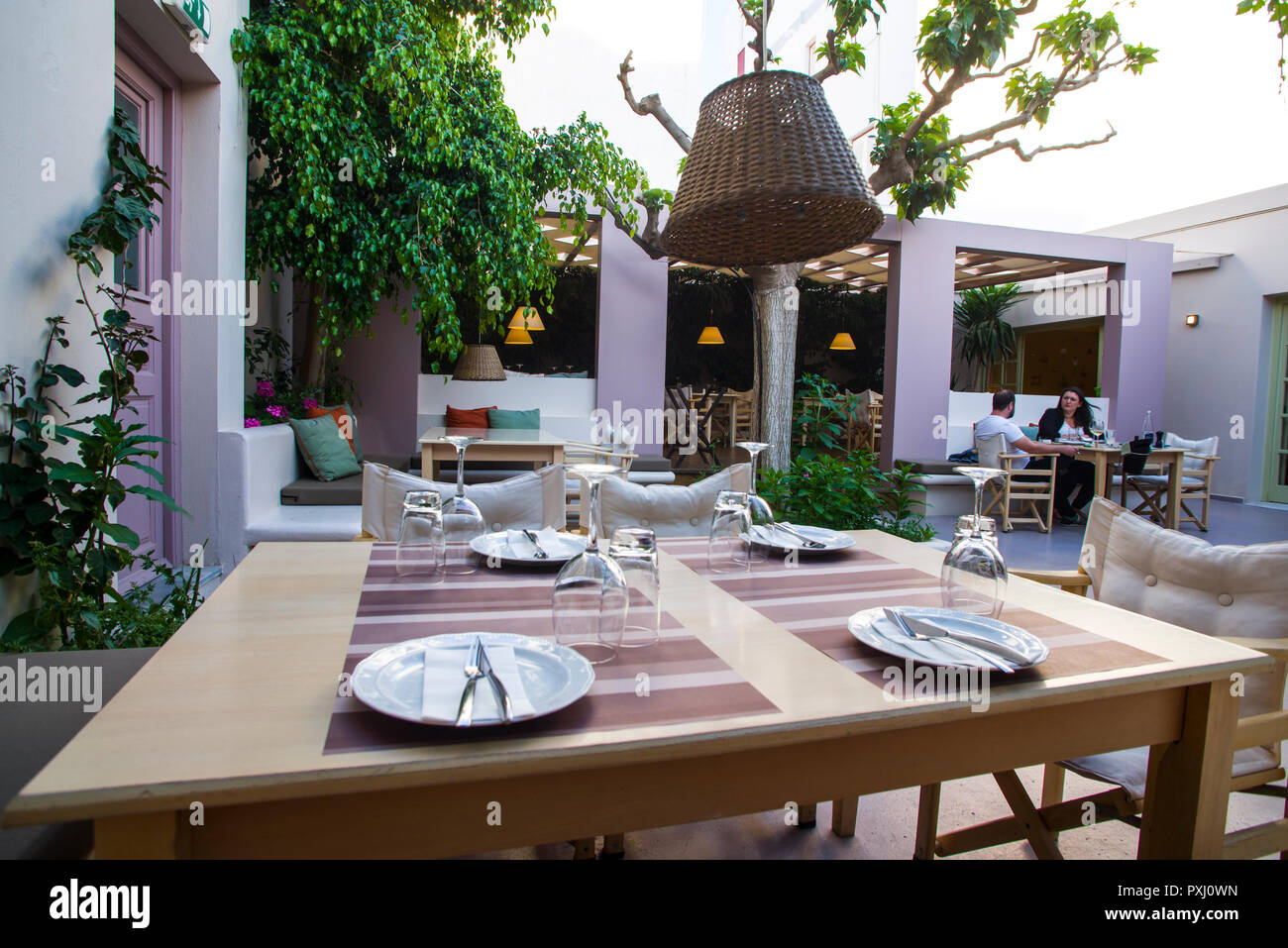 Mikro karavi hi-res stock photography and images - Alamy